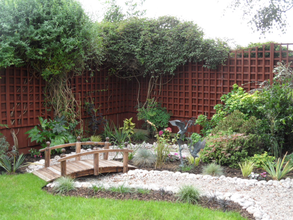 Pretty garden design | garden transformation | Bedfordshire